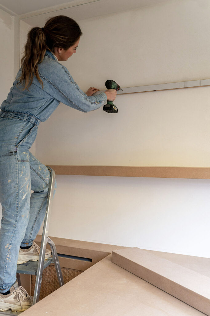 DIY zwevende wandplanken op maat - Tanja van Hoogdalem DIY zwevende wandplanken op maat - Tanja van Hoogdalem