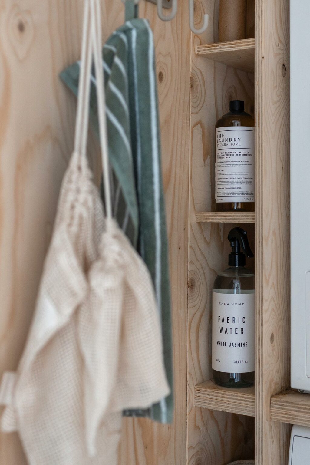 DIY waskast op de overloop